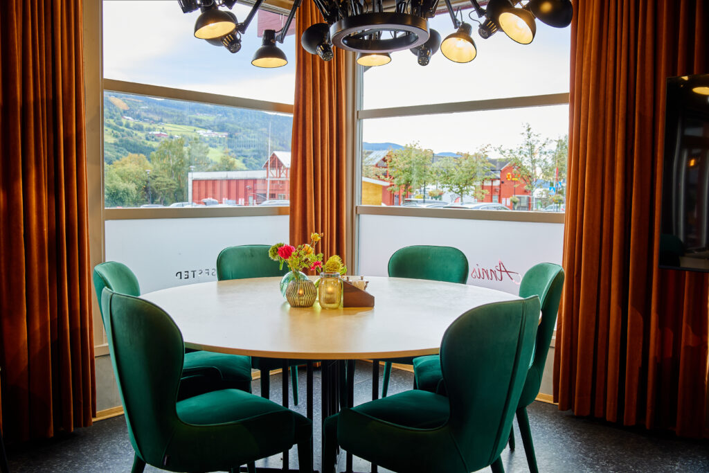 Restaurant i Ringebu | Annis Pølsemakeri - Høst/Vintermeny